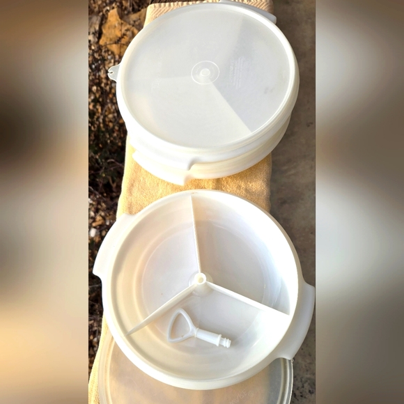 Tupperware | Dining | 3 Tupperware Suzette Divided Containers With Lids ...